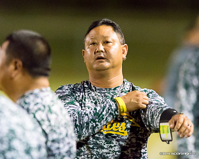 Tokuda steps down from Leilehua football - ScoringLive