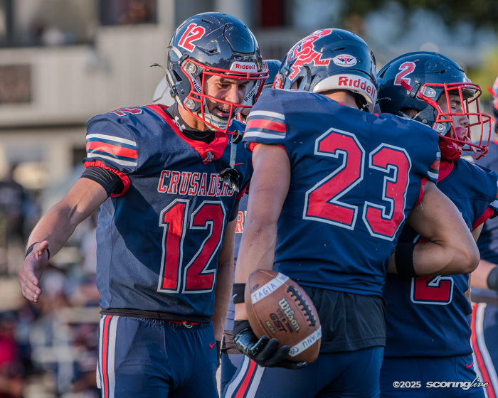 Lopes, Nunuha hook up for three TDs to carry Crusaders past Knights ...