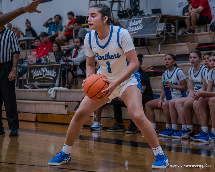 Carondelet douses host Iolani to reach Classic final - ScoringLive
